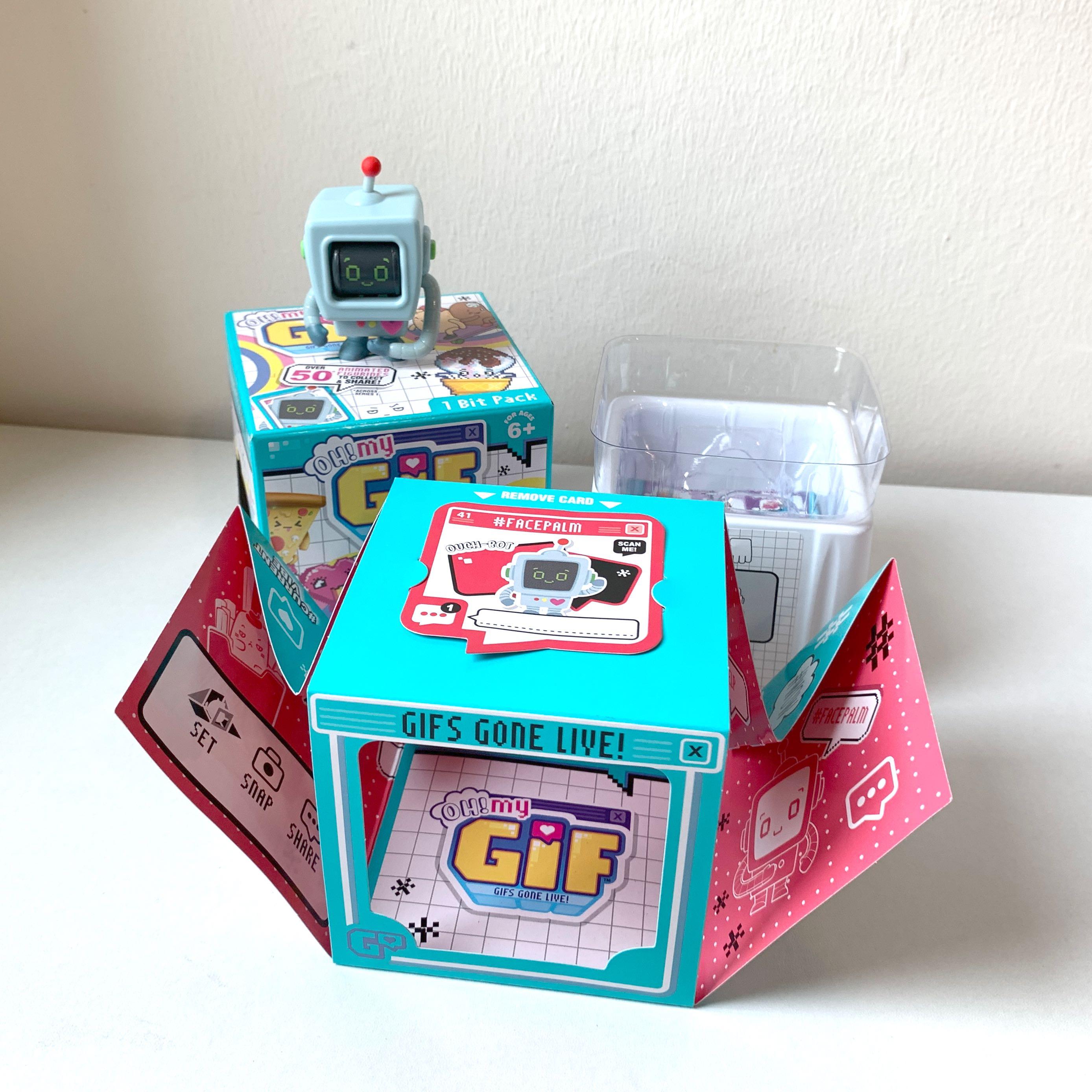 Oh! My GIF #FAIL Robot Toy Collectable, Hobbies & Toys, Toys & Games on ...