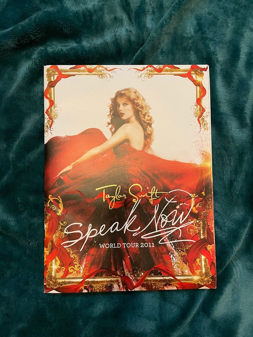 Taylor Swift Speak Now Tour Book, Hobbies & Toys, Memorabilia ...
