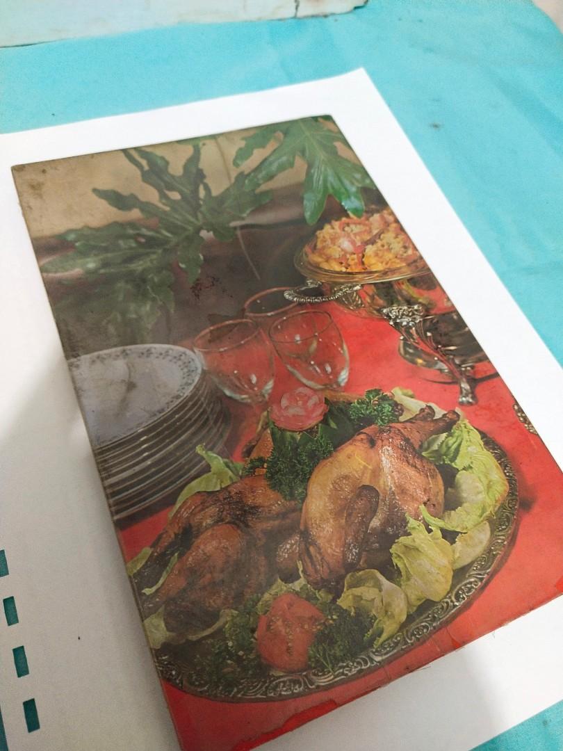 1978 "Maya Cookfest" Cookbook/Approved by Nora Daza, Hobbies & Toys ...