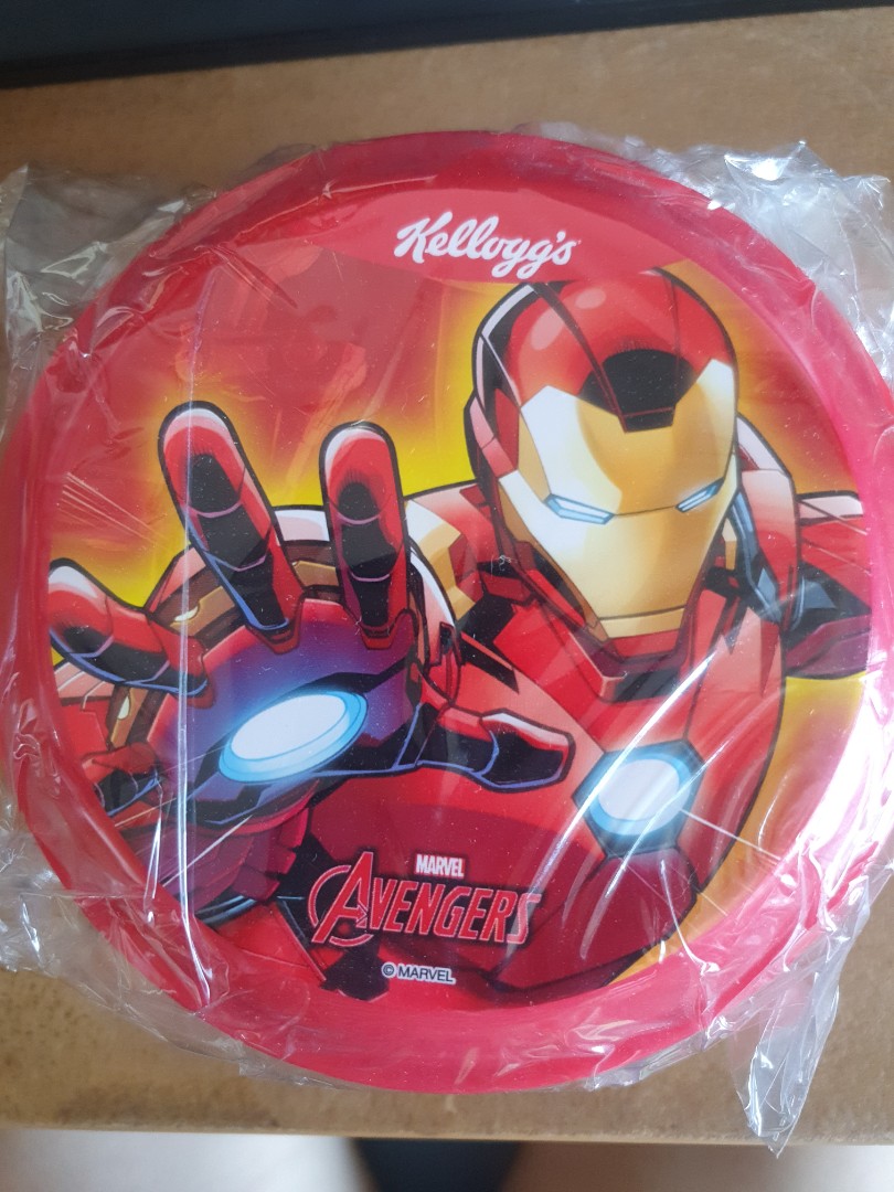 Avengers iron man Lunch box, Furniture & Home Living, Kitchenware ...
