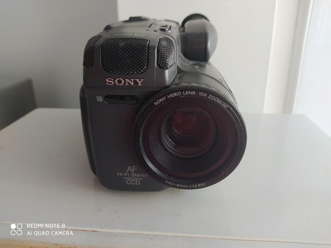 Camera #73..Vintage Sony Hi 8..Panasonic cam corder.. video camera ...