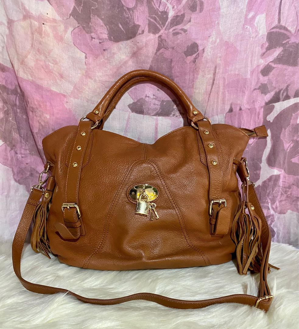 CAPACCI Two Way Bag, Women's Fashion, Bags & Wallets, Cross-body Bags ...