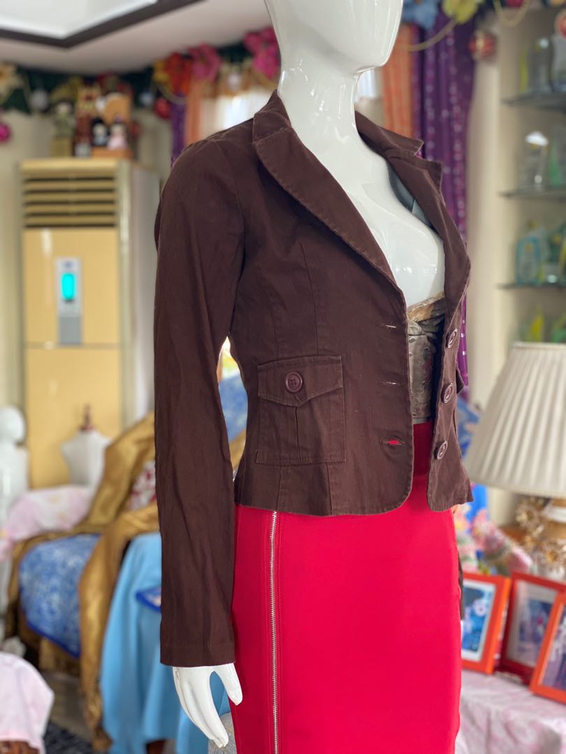 Chocolate brown blazer in corduroy fabric, Women's Fashion, Coats ...