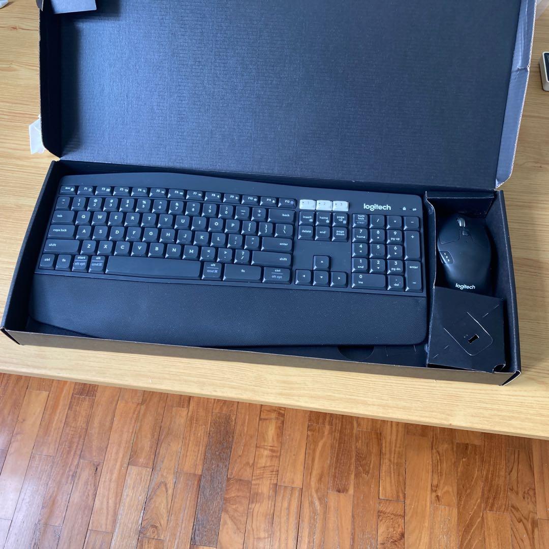 Logitech Mk850 Keyboard Mouse Combo Wireless Computers And Tech Parts And Accessories Computer