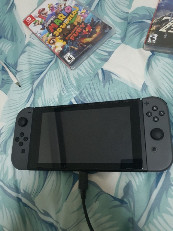 Nintendo Switch V2 model not v1 Selling it for 13500, Video Gaming ...