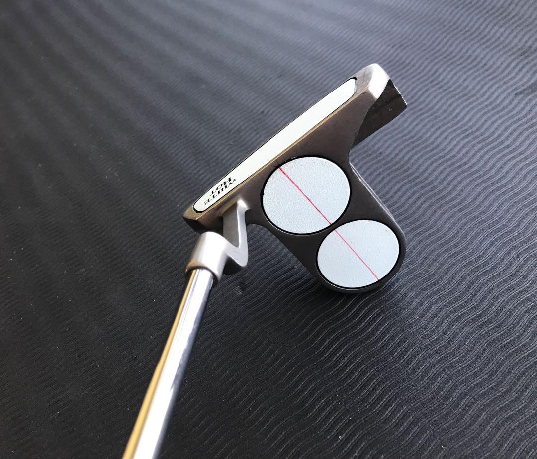 Odyssey 2-ball Blade, Sports Equipment, Sports & Games, Golf on Carousell