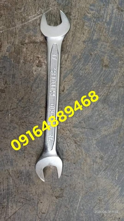 OPEN WRENCH, Commercial & Industrial, Industrial Equipment on Carousell