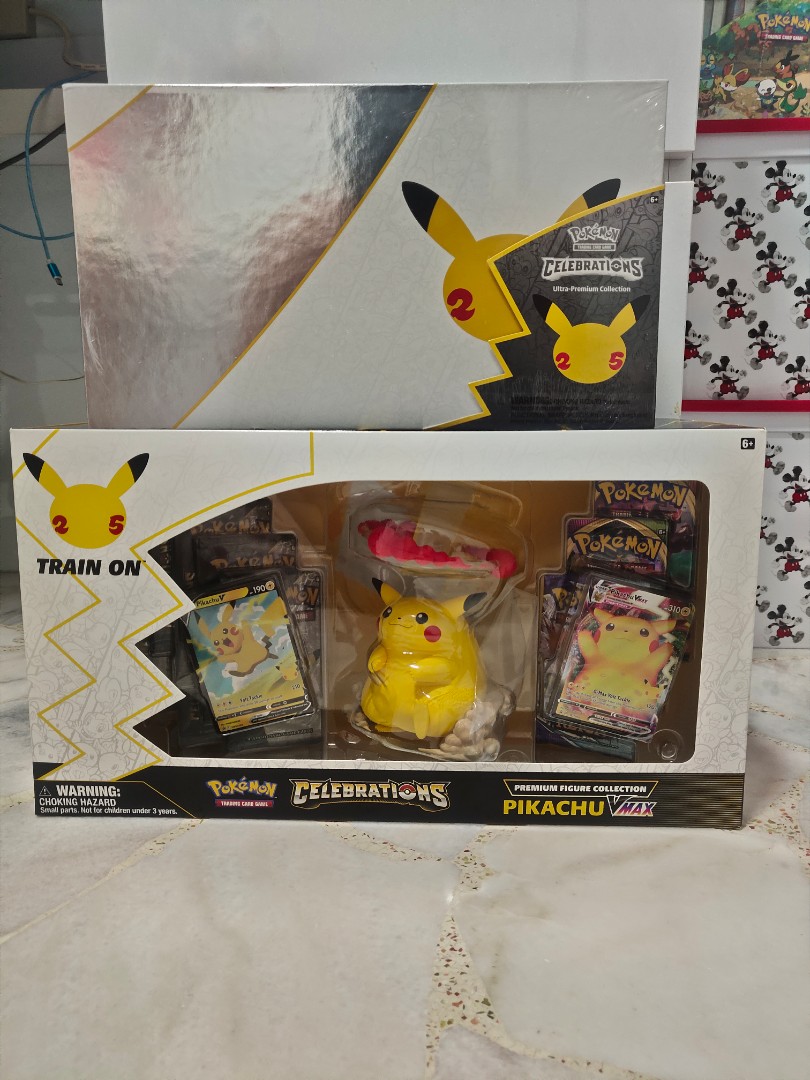 Pikachu Vmax Premium figurine collection & Ultra premium collection ...