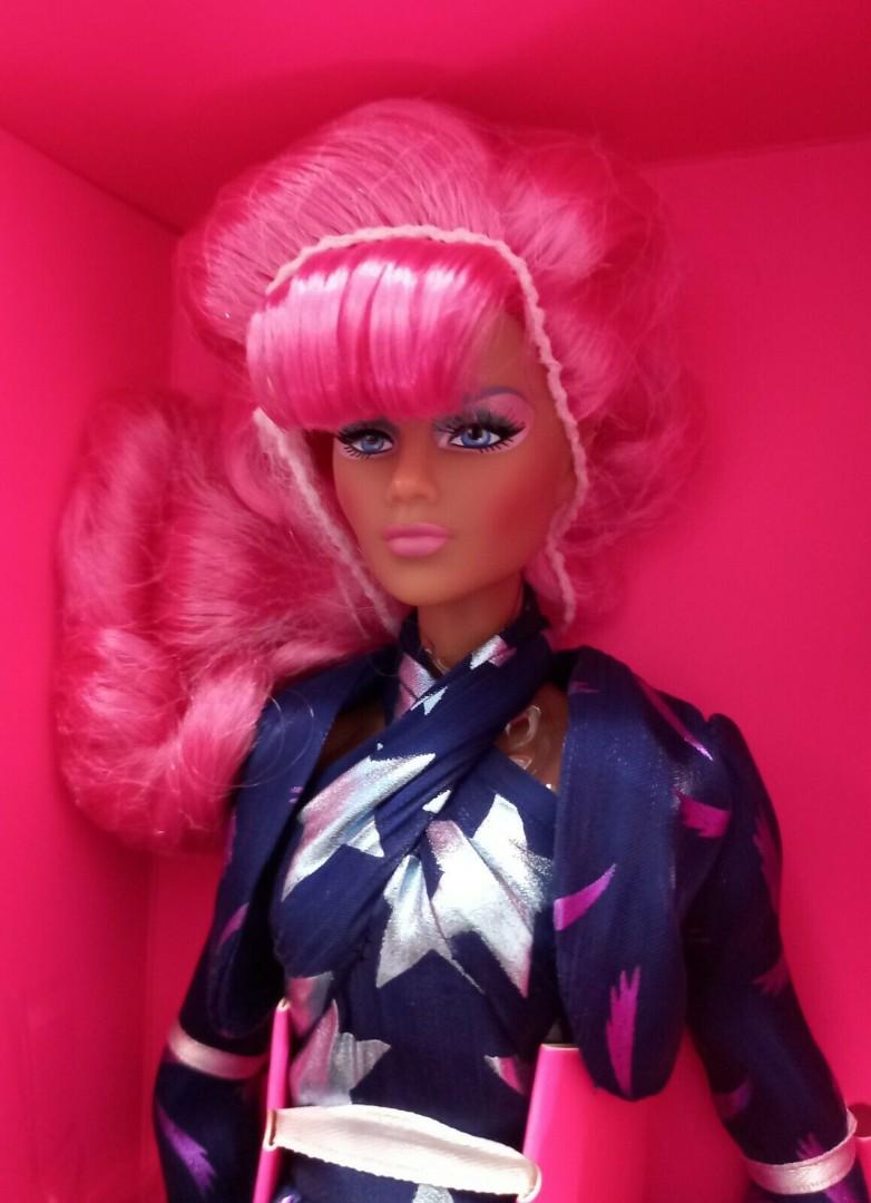 RAYA - She Makes An Impression, Jem & The Holograms Doll by Integrity ...