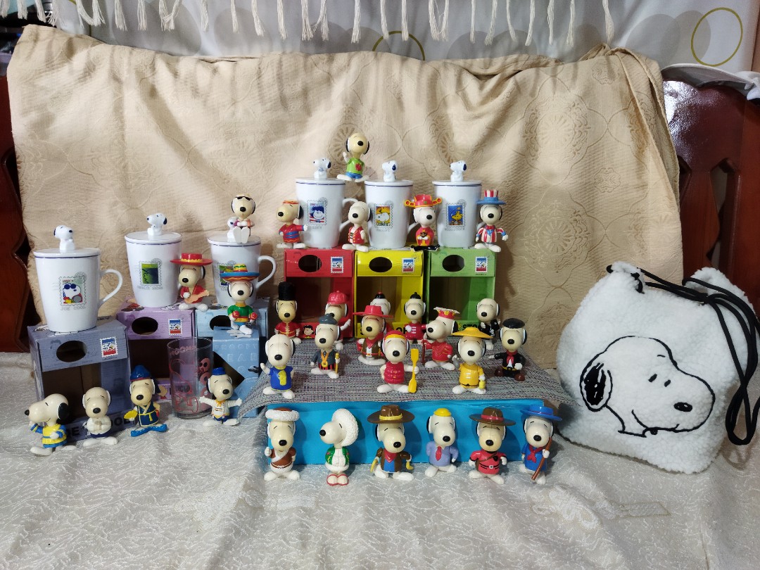 Snoopy Toy Collection, Hobbies & Toys, Toys & Games on Carousell