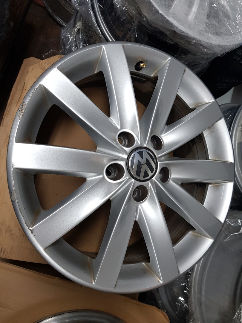 Used Original 17" Volkswagen Rims, Car Accessories, Tyres & Rims on ...