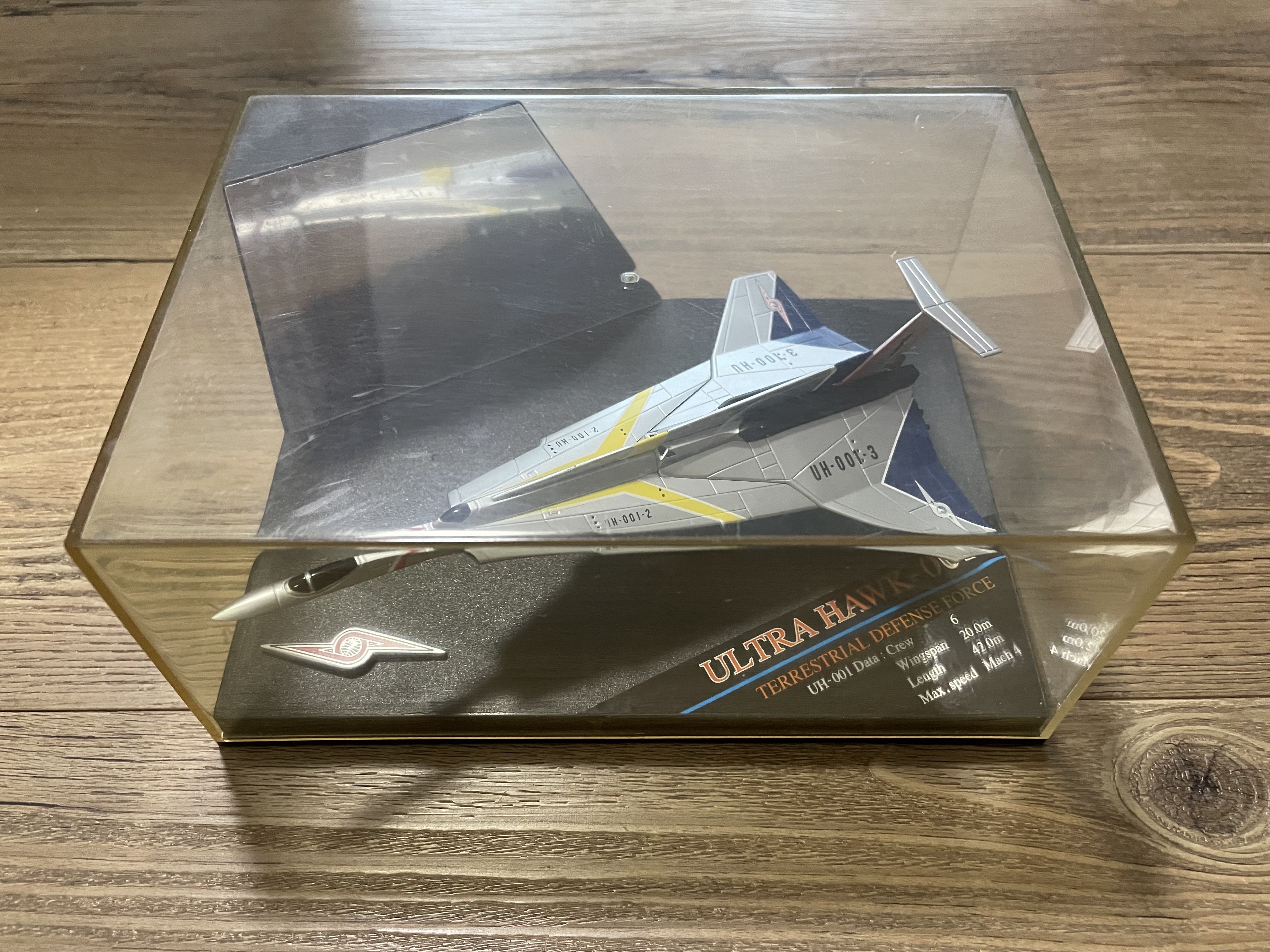 Bandai 超人戰機 Ultra Hawk 001, 興趣及遊戲, 玩具 & 遊戲類 - Carousell