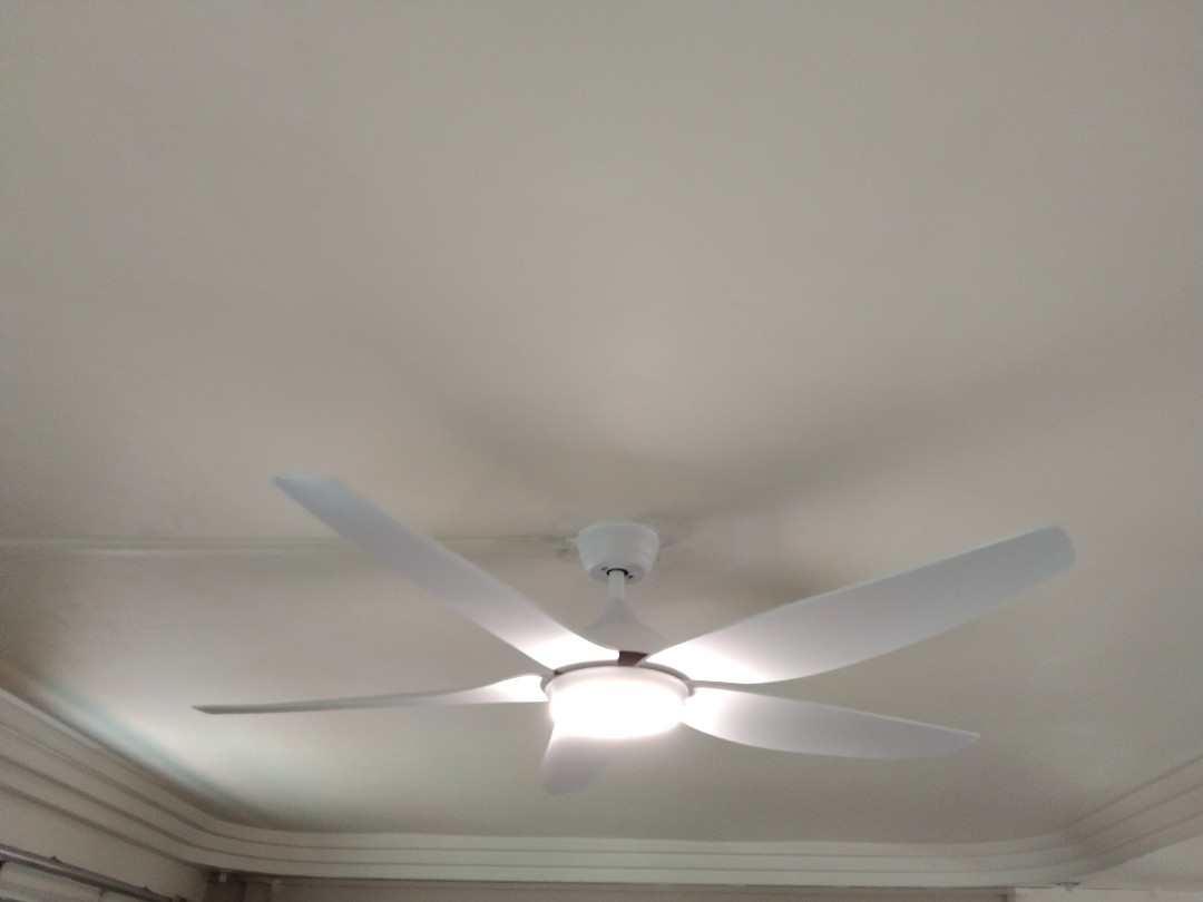 Bestar Star 5 (SMART), Furniture & Home Living, Lighting & Fans, Fans ...