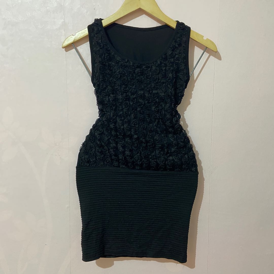 Black Roses Dress, Women's Fashion, Dresses & Sets, Dresses on Carousell