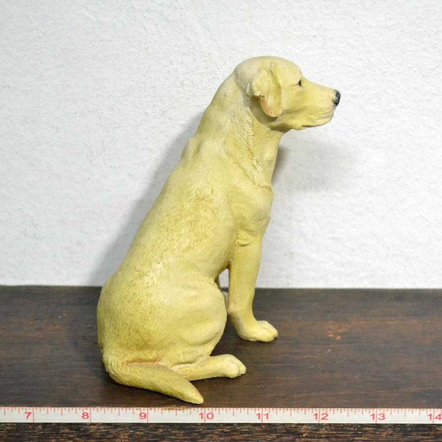 Border Fine Arts Yellow Labrador Resin Figurine, Hobbies & Toys ...