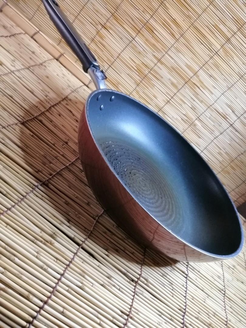 Cooking Pan 12 inches Big Pan with Griddle grooves, Furniture & Home ...