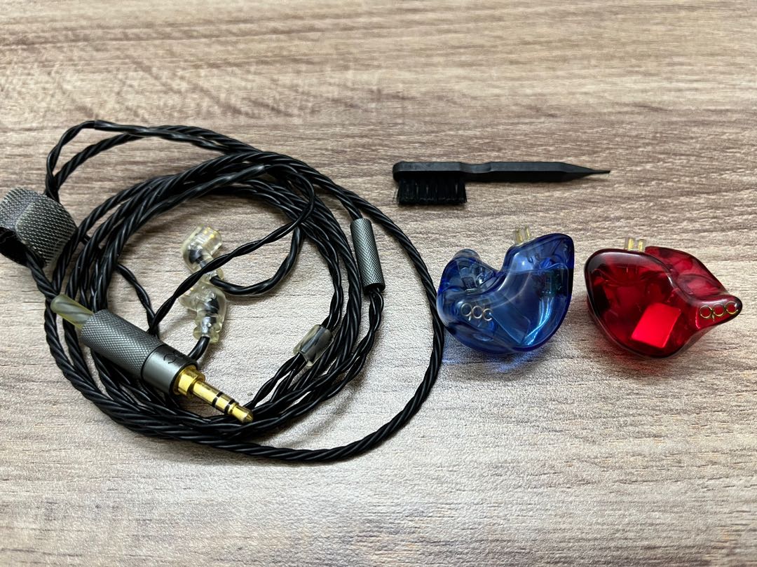 Custom IEM - QDC Anole V3, Audio, Headphones & Headsets on Carousell