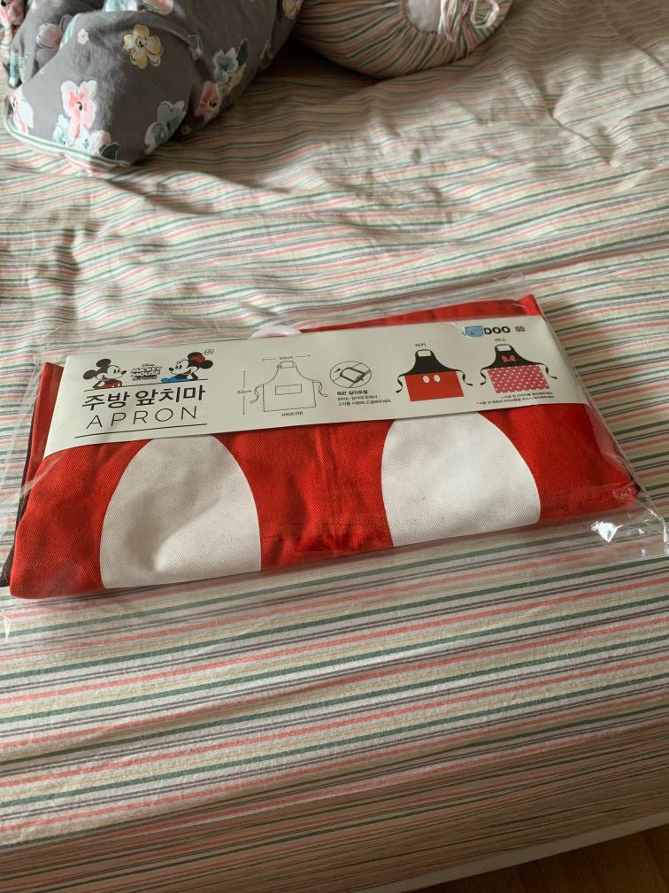 Daiso Korea x Disney Mickey Mouse Kitchen Series Adult Apron, Furniture ...