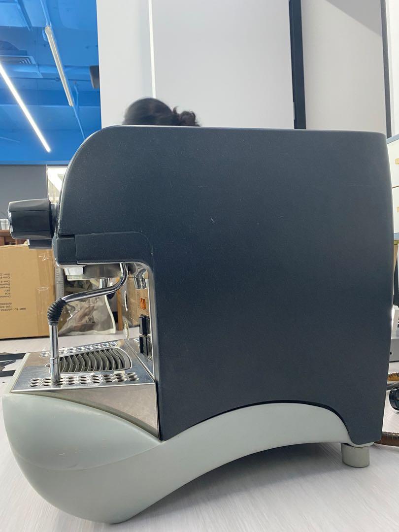 Epoca coffee machine, TV & Home Appliances, Kitchen Appliances, Coffee ...