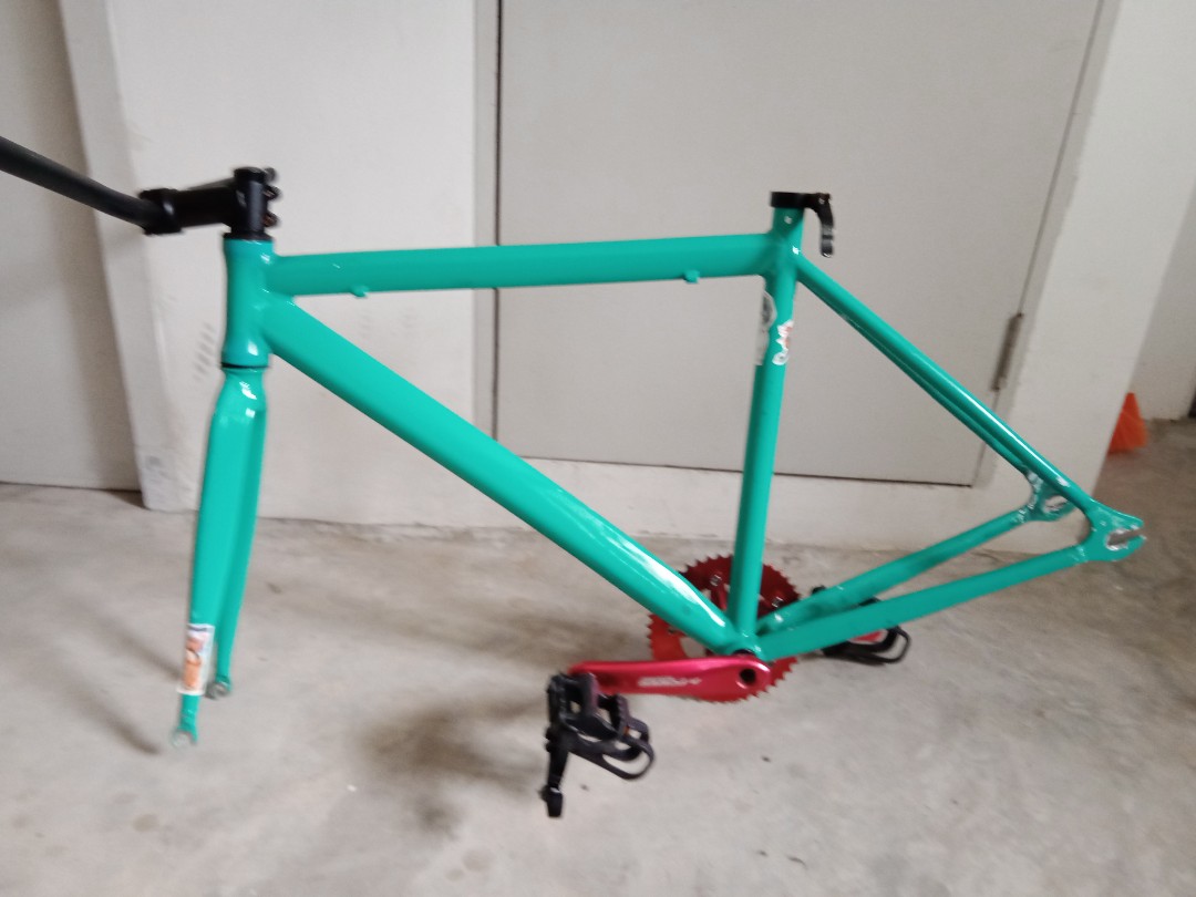 Fixie, Sports Equipment, Bicycles & Parts, Bicycles on Carousell