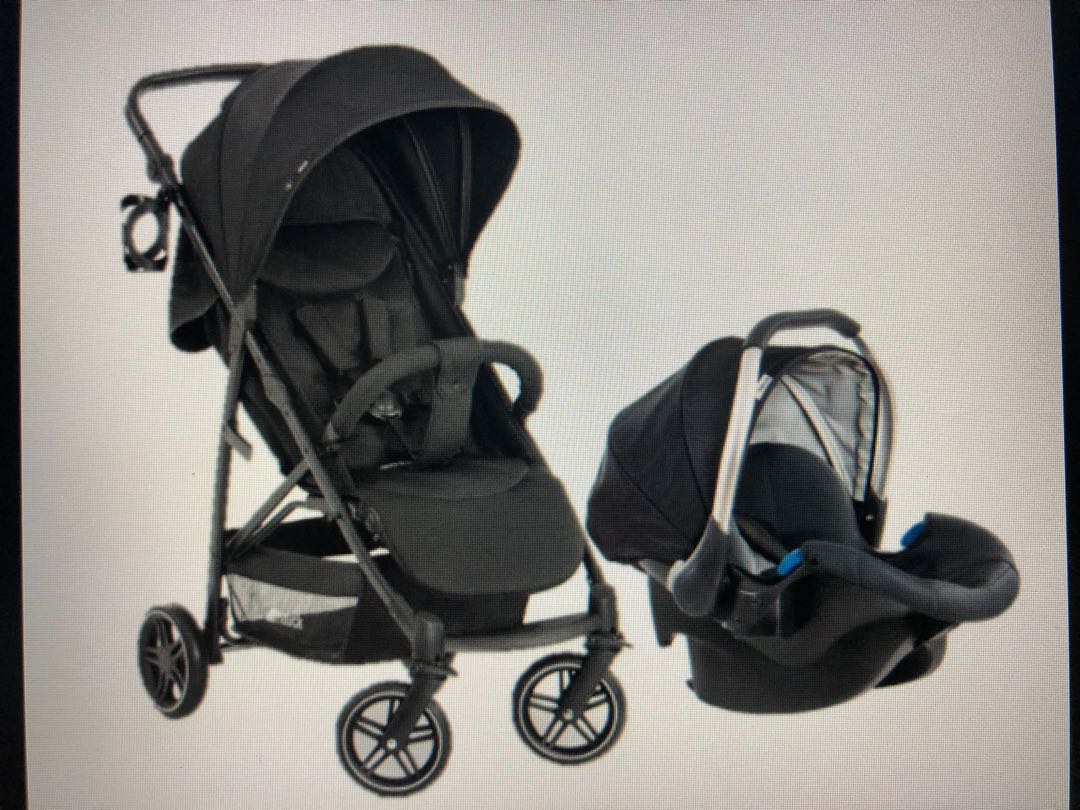 Hauck Stroller + Carrier, Babies & Kids, Going Out, Strollers on Carousell