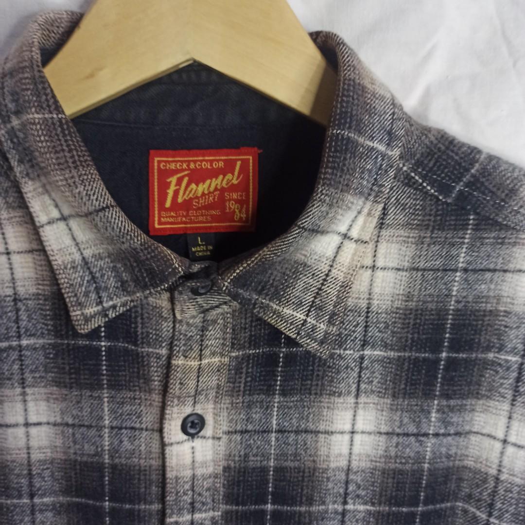 Kemeja Flanel Brand Uniqlo Veterano Hitam Putih Second, Olshop Fashion ... Kemeja Flanel Brand Uniqlo Veterano Hitam Putih Second, Olshop Fashion ...