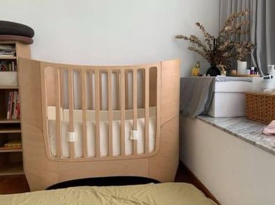 Leander Cot/Crib/Baby bed (can turn into junior bed), Babies & Kids ...