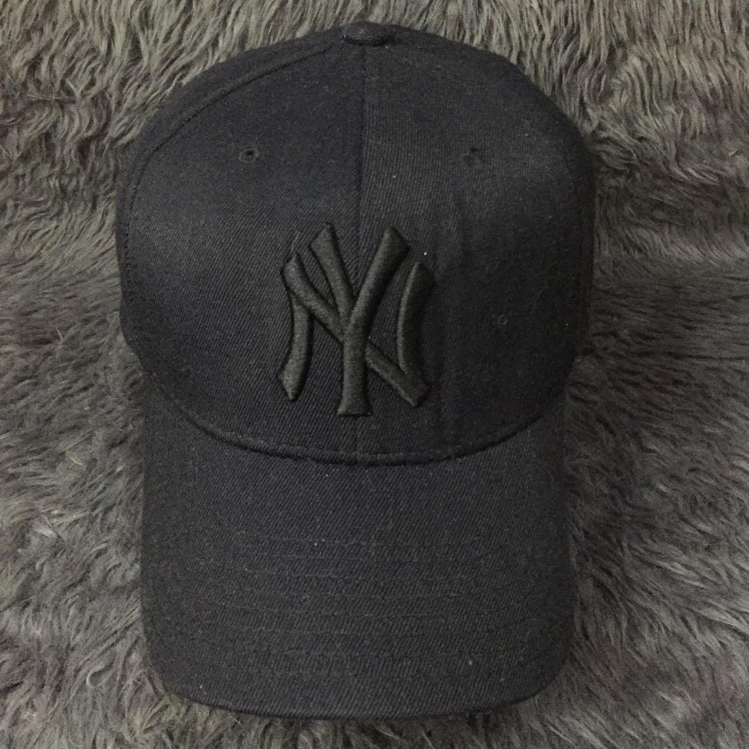 MLB NY team close cap sizing M to Xl, Men's Fashion, Watches ...