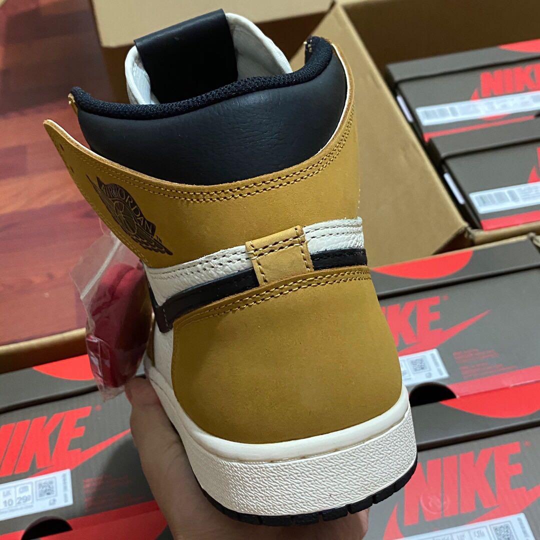 Nike AJ1 Retro High OG Rookie Of The Year, Men's Fashion, Footwear ...