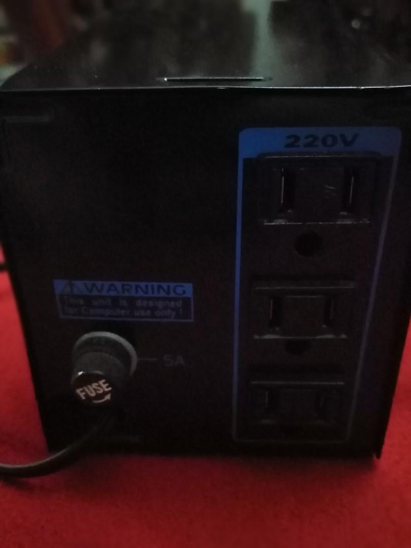 PowerPlus Computer Voltage Regulator 220 watts 3 sockets, Computers ...