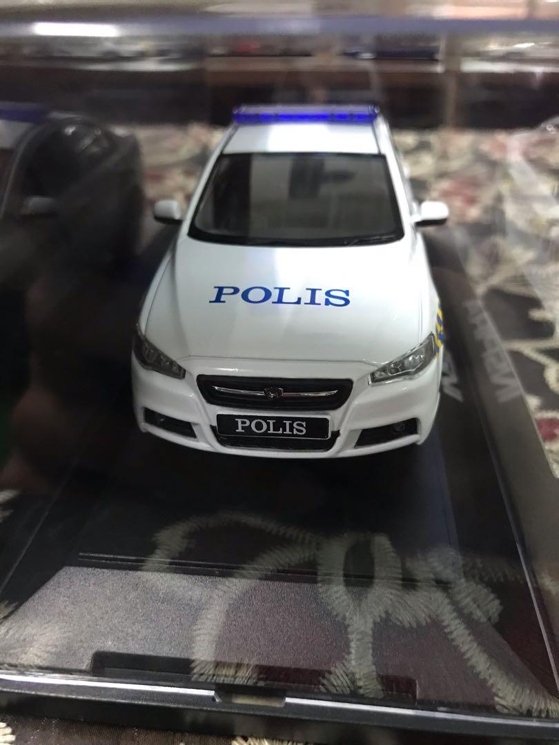 Replika Proton Inspira PDRM 1:32 (New Old Stock), Hobbies & Toys ...