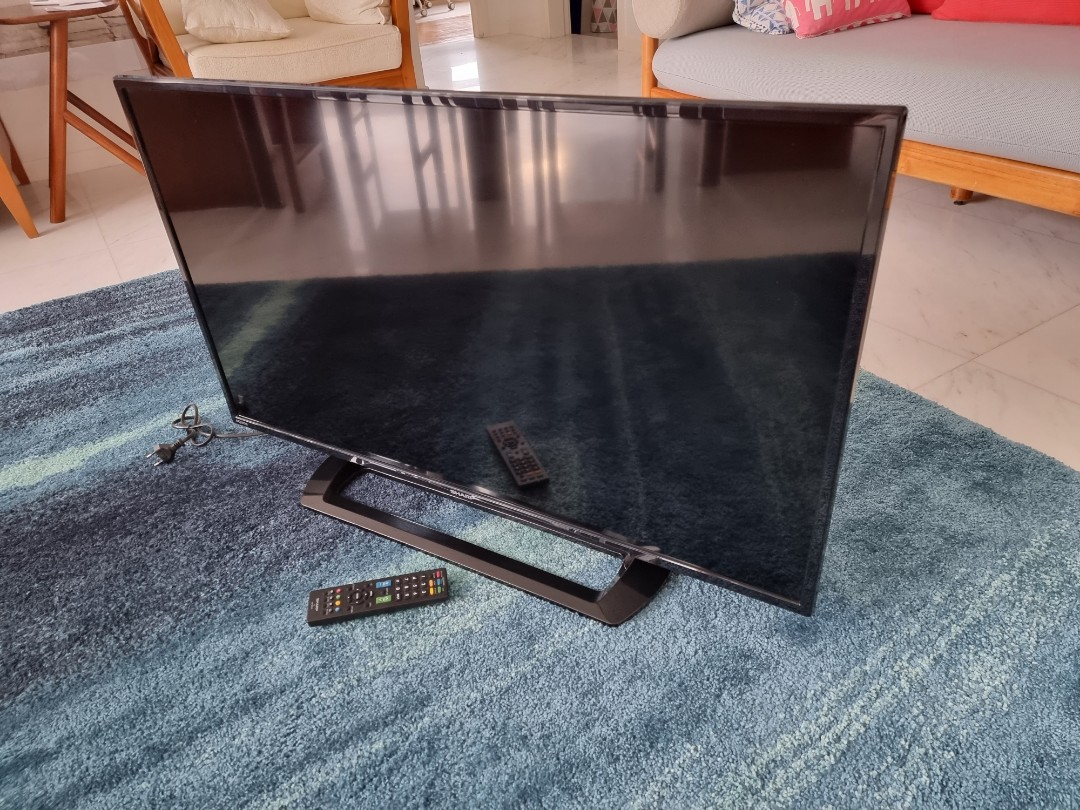 SHARP TV screen 40'' full HD Aquos, TV & Home Appliances, TV ...