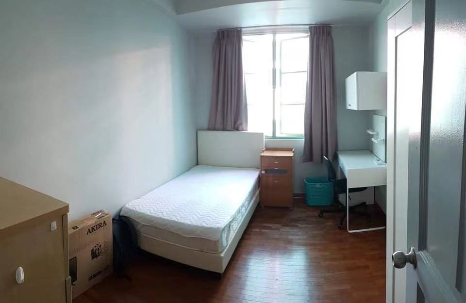 Common room (Sunny spring) with personal bathroom, Property, Rentals ...
