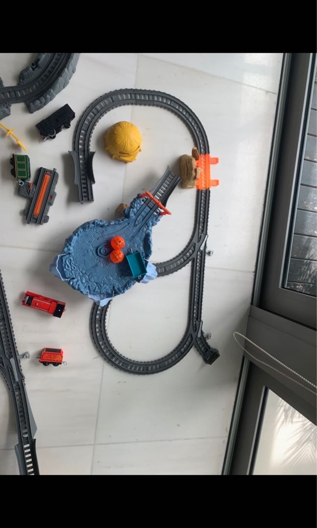 Thomas 'Track Master' plastic train sets and trains., Hobbies & Toys ...