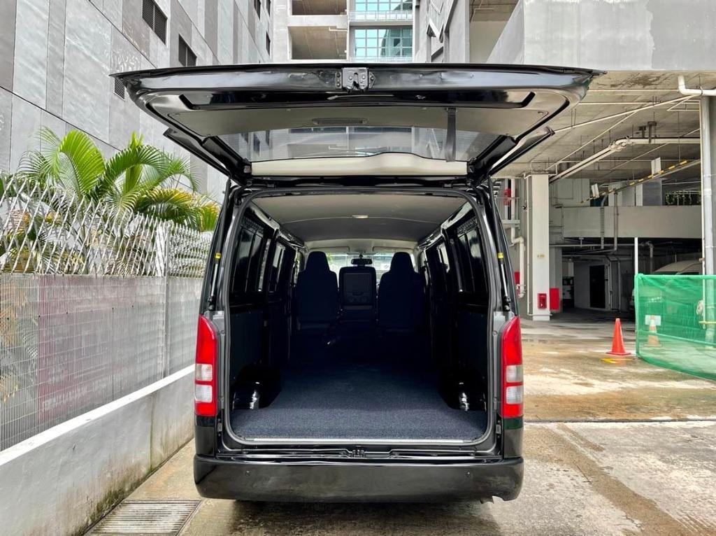 Toyota Hiace Turbo 5DR Manual, Cars, Commercial Vehicles, Used on Carousell