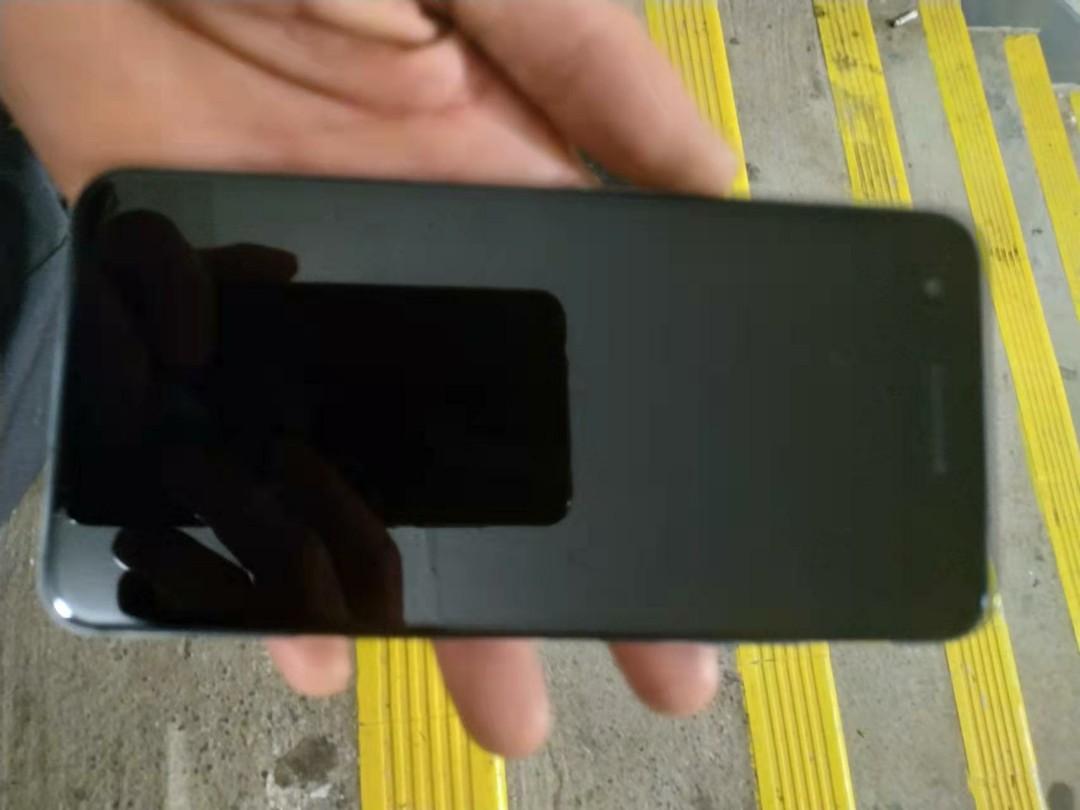 Vfd 710, 手提電話, 手機, 其他手機 - Carousell