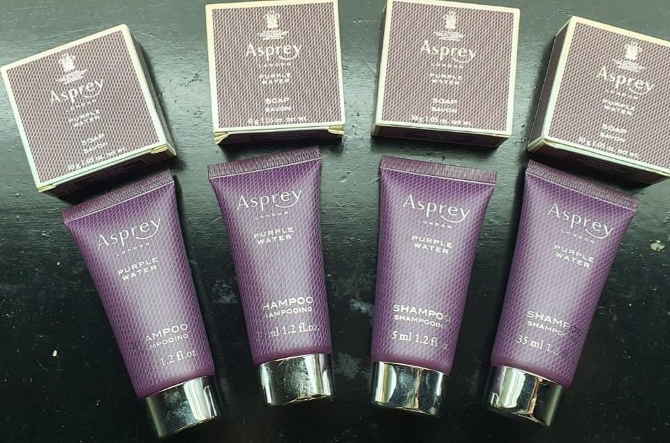 ASPREY London Set of 4 PAIRS, Beauty & Personal Care, Bath & Body, Bath ...