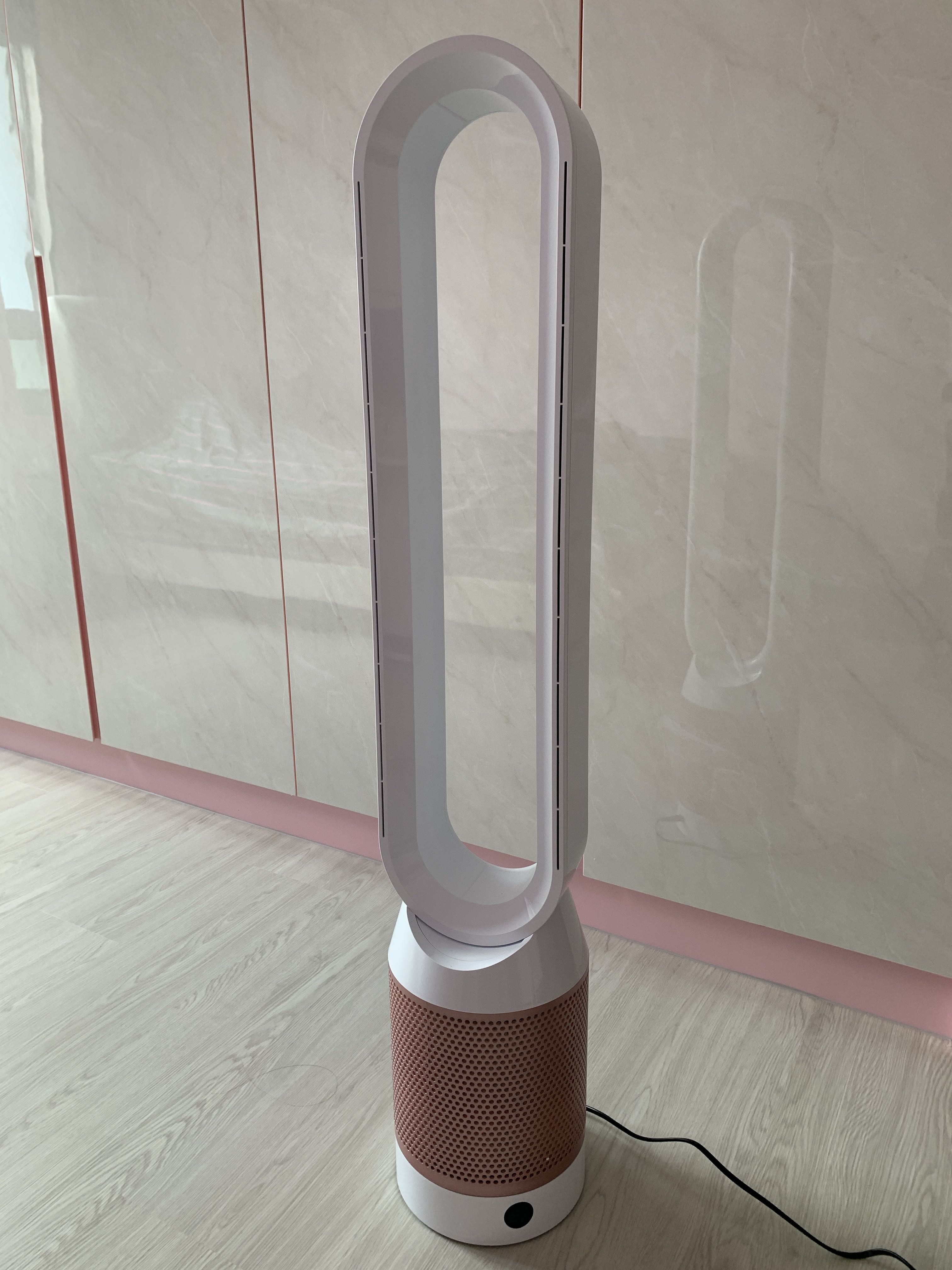 Bladeless Fan In Rose Gold Furniture Home Living Lighting Fans bladeless-fan-in-rose-gold-furniture-home-living-lighting-fans