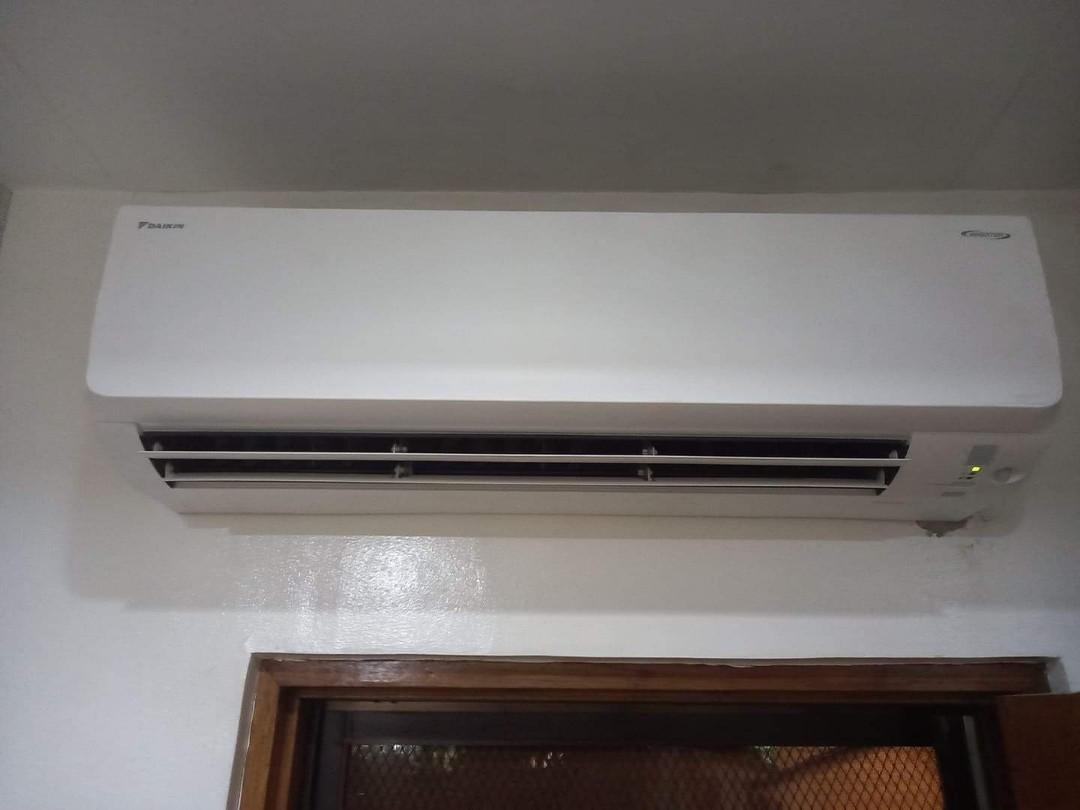 BRAND NEW DAIKIN KING SERIES INVERTER SPLIT TYPE AIRCON WITH FREE ...