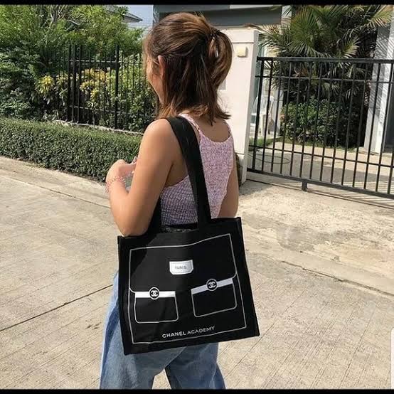 Chanel Academy Tote, Women's Fashion, Bags & Wallets, Tote Bags on ...