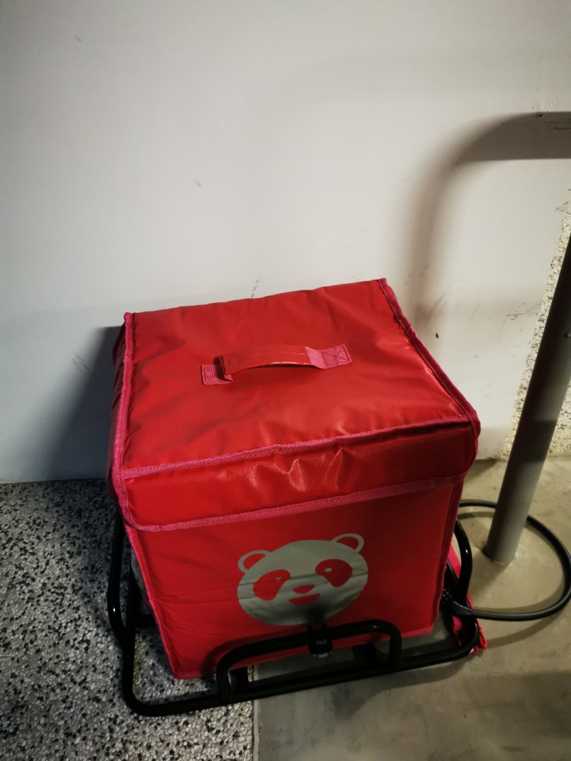 Foodpanda Thermal Bag and Metal rack, Sports Equipment, Bicycles ...