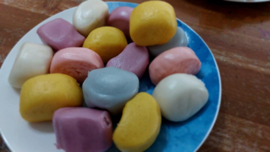 Friut and vege milk finger mantou, Food & Drinks, Homemade Bakes on ...