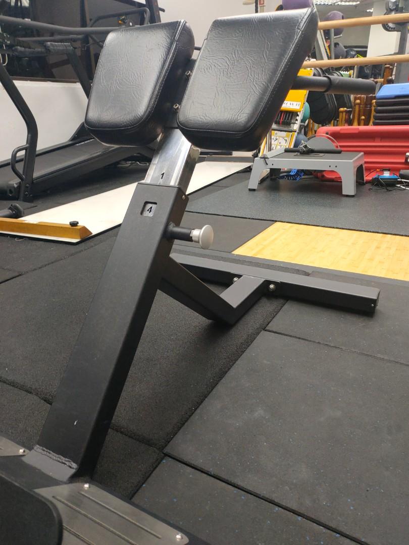 Hyperextension machine like new, Sports Equipment, Exercise & Fitness ...