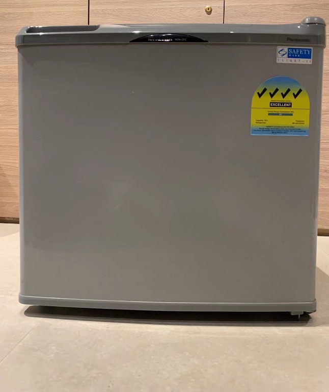 Panasonic NR-AE51SH Mini Fridge, TV & Home Appliances, Kitchen ...