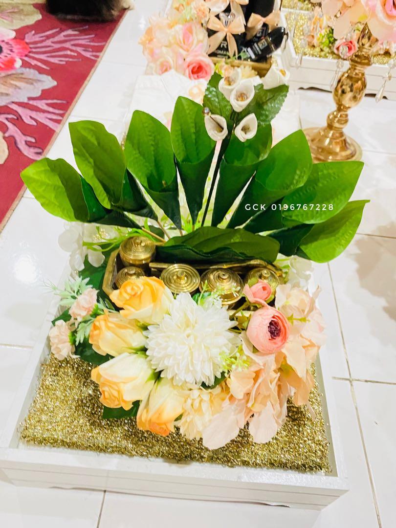 Sewa Dulang Hantaran & Gubahan Kahwin, Furniture & Home Living ...