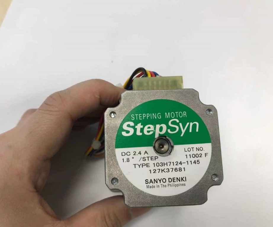 Step Syn Stepping Motor, Everything Else on Carousell