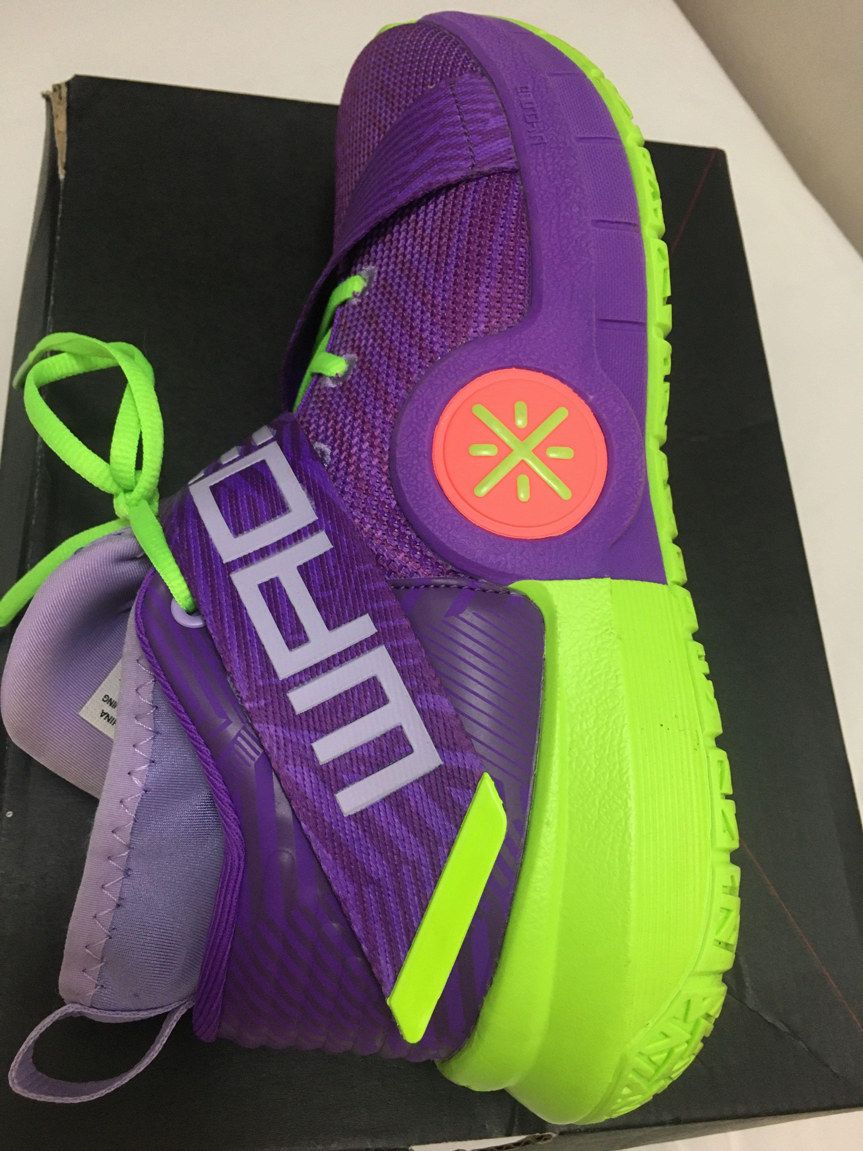 Wade AC 7 Basketball Shoe, Men's Fashion, Footwear, Sneakers on Carousell