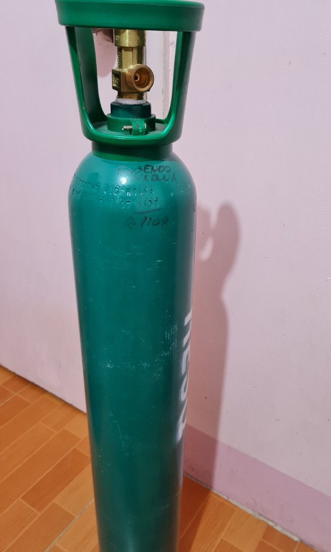 15 lbs Oxygen tank, Health & Nutrition, Medical Supplies & Tools on ...