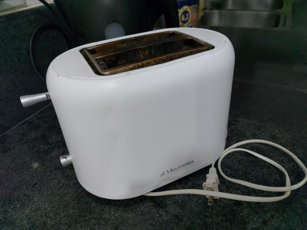 Electrolux bread toaster ETS 1250, TV & Home Appliances, Kitchen ...