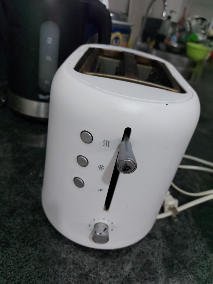 Electrolux bread toaster ETS 1250, TV & Home Appliances, Kitchen ...